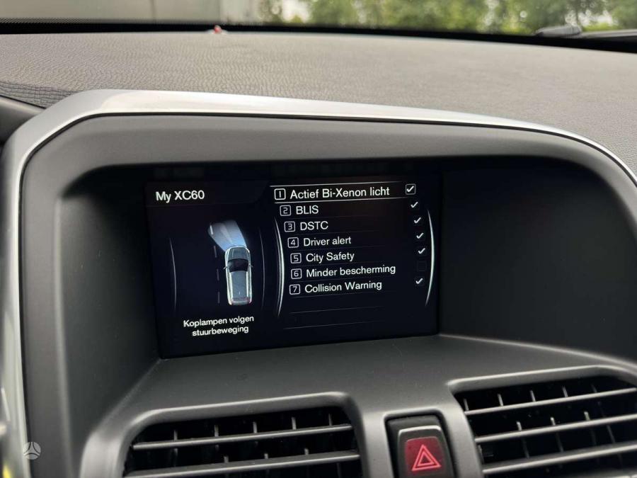 Black Volvo XC60 2014 in Alytus, with an engine capacity of 2.00 L and mileage of 191 thousand km for 10950 €, photo 17 on AUTOMOTO.COM.LV