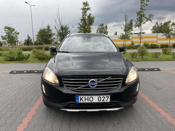 Melns Volvo XC60 2014 Viļņa, ar dzinēja tilpumu 2.95 L un nobraukumu 263 tūkst. km par 8950 €, foto 8 vietnē AUTOMOTO.COM.LV