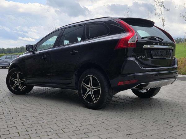 Melns Volvo XC60 2014 Viļņa, ar dzinēja tilpumu 2.40 L un nobraukumu 229 tūkst. km par 14500 €, foto 7 vietnē AUTOMOTO.COM.LV