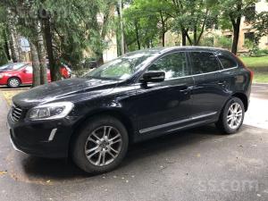 Black Volvo XC60 2014 in Riga, with an engine capacity of 2.00 L and mileage of 213 thousand km for 9600 €, photo 5 on AUTOMOTO.COM.LV