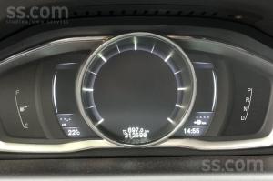 Black Volvo XC60 2014 in Riga, with an engine capacity of 2.00 L and mileage of 213 thousand km for 9600 €, photo 14 on AUTOMOTO.COM.LV
