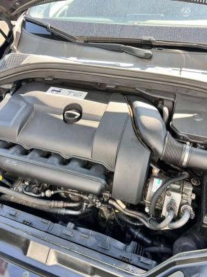Melns Volvo XC60 2014 Klaipėda, ar dzinēja tilpumu 3.00 L un nobraukumu 355 tūkst. km par 5900 €, foto 9 vietnē AUTOMOTO.COM.LV