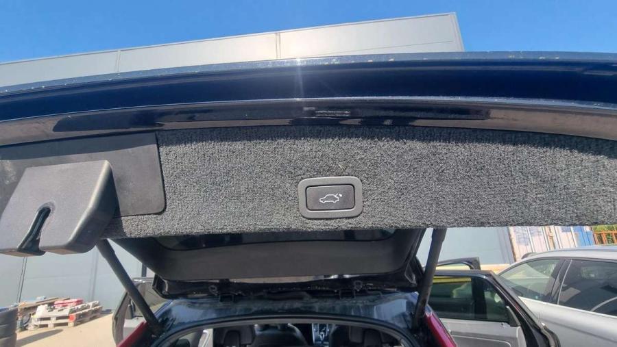 Melns Volvo XC60 2014 Klaipėda, ar dzinēja tilpumu 3.00 L un nobraukumu 355 tūkst. km par 5900 €, foto 12 vietnē AUTOMOTO.COM.LV