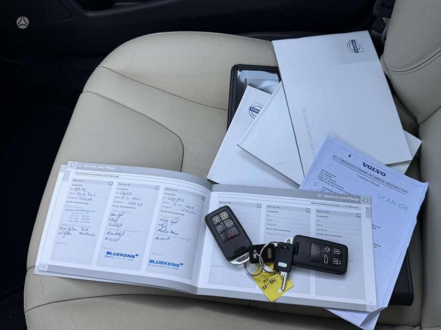 Melns Volvo XC60 2014 Utena, ar dzinēja tilpumu 2.40 L un nobraukumu 278 tūkst. km par 13750 €, foto 19 vietnē AUTOMOTO.COM.LV