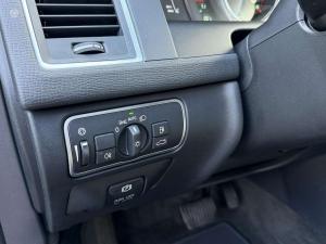 Melns Volvo XC60 2014 Utena, ar dzinēja tilpumu 2.40 L un nobraukumu 278 tūkst. km par 13750 €, foto 29 vietnē AUTOMOTO.COM.LV