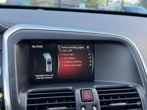 Melns Volvo XC60 2014 Utena, ar dzinēja tilpumu 2.40 L un nobraukumu 278 tūkst. km par 13750 €, foto 35 vietnē AUTOMOTO.COM.LV