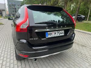 Black Volvo XC60 2014 in Vilnius, with an engine capacity of 1.98 L and mileage of 295 thousand km for 9999 €, photo 6 on AUTOMOTO.COM.LV