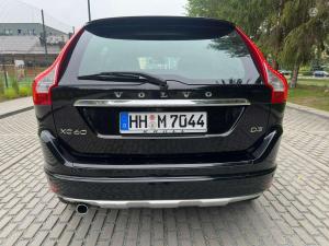 Black Volvo XC60 2014 in Vilnius, with an engine capacity of 1.98 L and mileage of 295 thousand km for 9999 €, photo 8 on AUTOMOTO.COM.LV