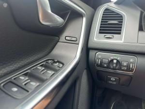 Black Volvo XC60 2014 in Vilnius, with an engine capacity of 1.98 L and mileage of 295 thousand km for 9999 €, photo 27 on AUTOMOTO.COM.LV