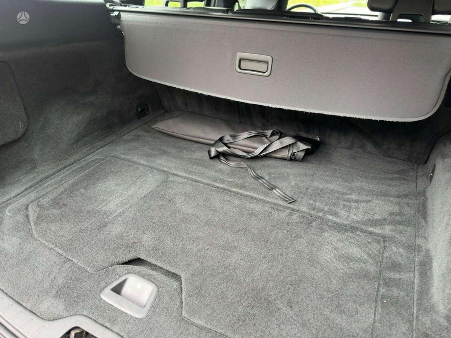 Black Volvo XC60 2014 in Vilnius, with an engine capacity of 1.98 L and mileage of 295 thousand km for 9999 €, photo 32 on AUTOMOTO.COM.LV