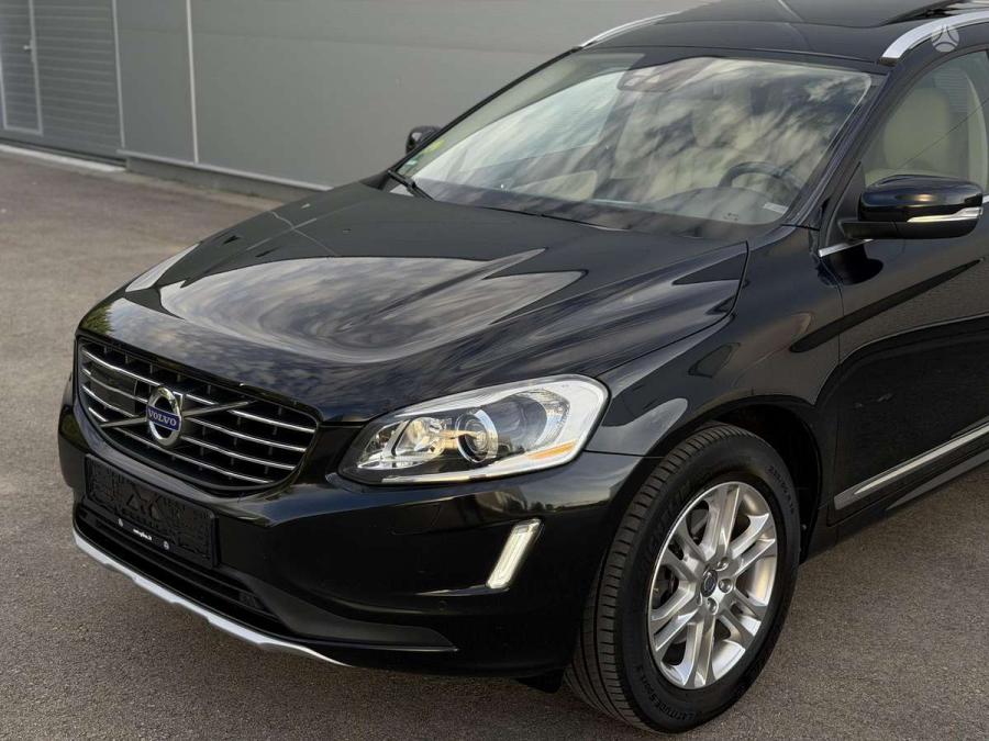 Melns Volvo XC60 2014 Utena, ar dzinēja tilpumu 2.40 L un nobraukumu 278 tūkst. km par 13750 €, foto 6 vietnē AUTOMOTO.COM.LV
