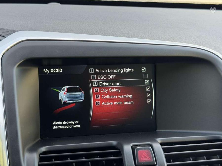 Melns Volvo XC60 2014 Utena, ar dzinēja tilpumu 2.40 L un nobraukumu 278 tūkst. km par 13750 €, foto 31 vietnē AUTOMOTO.COM.LV