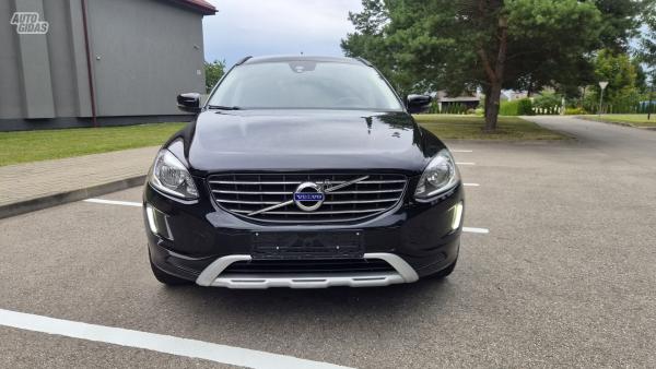 Black Volvo XC60 2014 in Kaunas, with an engine capacity of 2.40 L and mileage of 276 thousand km for 10950 €, photo 2 on AUTOMOTO.COM.LV