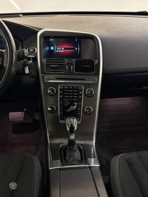 Black Volvo XC60 2014 in Marijampole, with an engine capacity of 1.97 L and mileage of 143 thousand km for 12650 €, photo 19 on AUTOMOTO.COM.LV