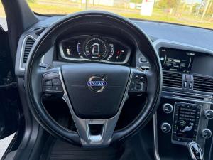 Melns Volvo XC60 2014 Viļņa, ar dzinēja tilpumu 2.40 L un nobraukumu 175 tūkst. km par 14950 €, foto 21 vietnē AUTOMOTO.COM.LV