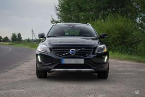 Melns Volvo XC60 2014 Elektrėnai, ar dzinēja tilpumu 2.40 L un nobraukumu 285 tūkst. km par 11950 €, foto 8 vietnē AUTOMOTO.COM.LV
