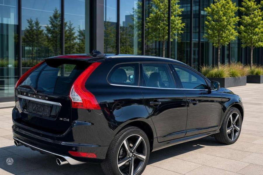 Melns Volvo XC60 2014 Viļņa, ar dzinēja tilpumu 2.00 L un nobraukumu 177 tūkst. km par 10650 €, foto 5 vietnē AUTOMOTO.COM.LV