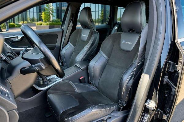 Melns Volvo XC60 2014 Viļņa, ar dzinēja tilpumu 2.00 L un nobraukumu 177 tūkst. km par 10650 €, foto 8 vietnē AUTOMOTO.COM.LV