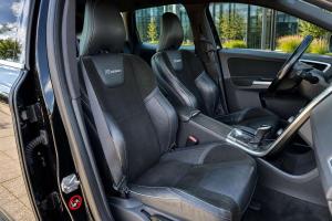 Melns Volvo XC60 2014 Viļņa, ar dzinēja tilpumu 2.00 L un nobraukumu 177 tūkst. km par 10650 €, foto 11 vietnē AUTOMOTO.COM.LV