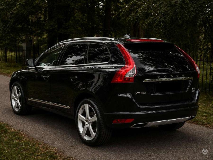 Melns Volvo XC60 2014 Viļņa, ar dzinēja tilpumu 2.40 L un nobraukumu 292 tūkst. km par 13800 €, foto 8 vietnē AUTOMOTO.COM.LV