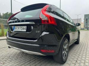 Black Volvo XC60 2014 in Vilnius, with an engine capacity of 1.98 L and mileage of 295 thousand km for 10100 €, photo 9 on AUTOMOTO.COM.LV