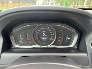 Black Volvo XC60 2014 in Vilnius, with an engine capacity of 1.98 L and mileage of 295 thousand km for 10100 €, photo 34 on AUTOMOTO.COM.LV