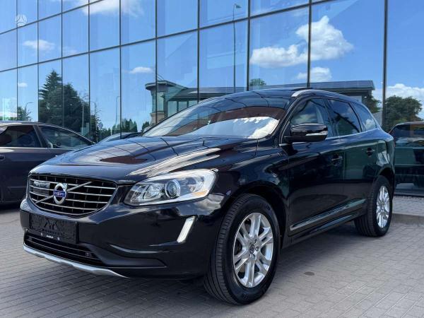 Black Volvo XC60 2014 in Utena, with an engine capacity of 2.40 L and mileage of 278 thousand km for 13550 €, photo 5 on AUTOMOTO.COM.LV