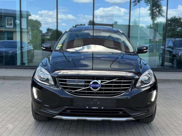 Black Volvo XC60 2014 in Utena, with an engine capacity of 2.40 L and mileage of 278 thousand km for 13550 €, photo 9 on AUTOMOTO.COM.LV