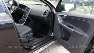 Melns Volvo XC60 2014 Tartu, ar dzinēja tilpumu 2.40 L un nobraukumu 204 tūkst. km par 15950 €, foto 7 vietnē AUTOMOTO.COM.LV