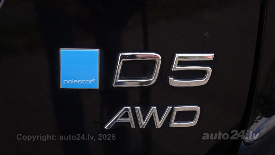 Melns Volvo XC60 2014 Tartu, ar dzinēja tilpumu 2.40 L un nobraukumu 204 tūkst. km par 15950 €, foto 14 vietnē AUTOMOTO.COM.LV