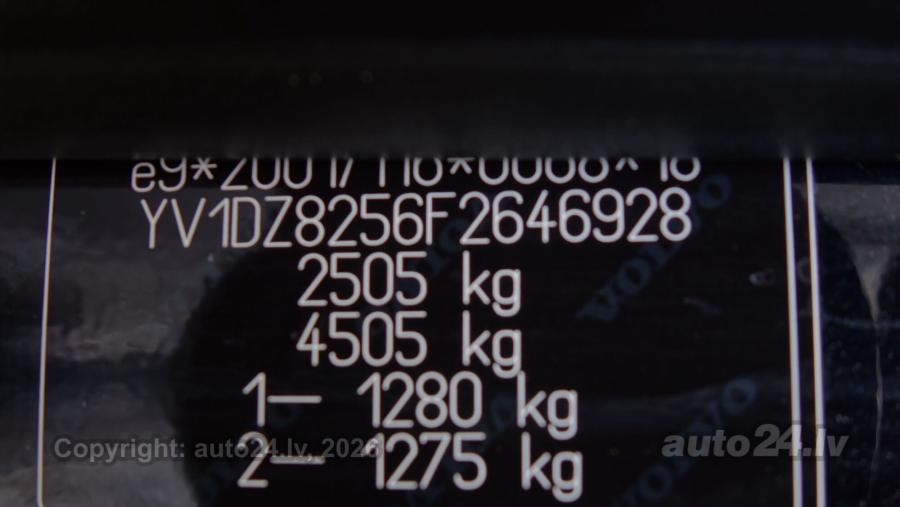 Melns Volvo XC60 2014 Tartu, ar dzinēja tilpumu 2.40 L un nobraukumu 204 tūkst. km par 15950 €, foto 18 vietnē AUTOMOTO.COM.LV