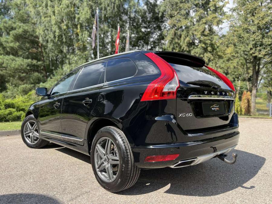 Melns Volvo XC60 2014 Kazlų Rūda, ar dzinēja tilpumu 1.97 L un nobraukumu 286 tūkst. km par 9000 €, foto 8 vietnē AUTOMOTO.COM.LV