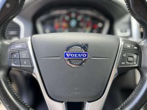 Melns Volvo XC60 2014 Kazlų Rūda, ar dzinēja tilpumu 1.97 L un nobraukumu 286 tūkst. km par 9000 €, foto 20 vietnē AUTOMOTO.COM.LV