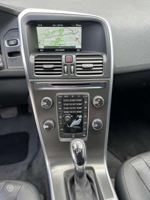 Melns Volvo XC60 2014 Kazlų Rūda, ar dzinēja tilpumu 1.97 L un nobraukumu 286 tūkst. km par 9000 €, foto 21 vietnē AUTOMOTO.COM.LV