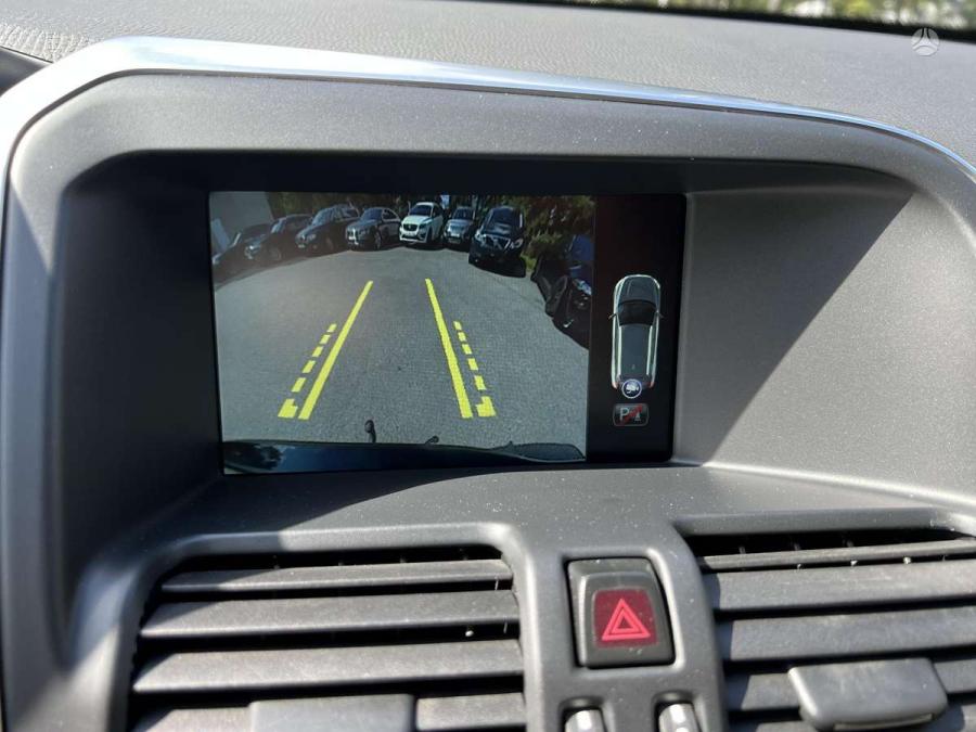 Melns Volvo XC60 2014 Kazlų Rūda, ar dzinēja tilpumu 1.97 L un nobraukumu 286 tūkst. km par 9000 €, foto 22 vietnē AUTOMOTO.COM.LV
