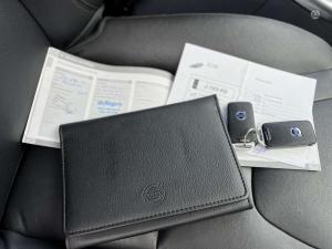 Melns Volvo XC60 2014 Kazlų Rūda, ar dzinēja tilpumu 1.97 L un nobraukumu 286 tūkst. km par 9000 €, foto 31 vietnē AUTOMOTO.COM.LV