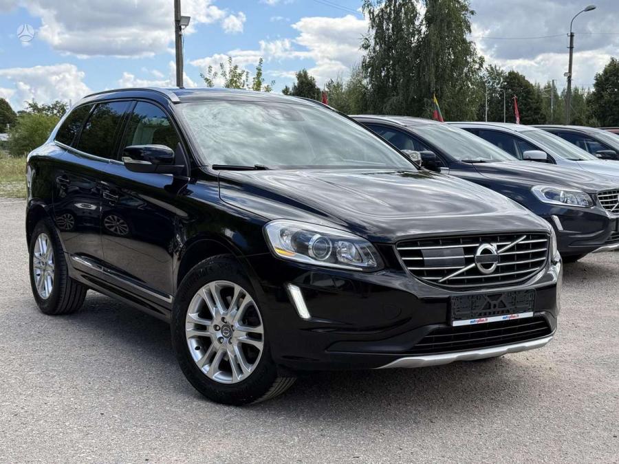 Melns Volvo XC60 2014 Šauļi, ar dzinēja tilpumu 2.40 L un nobraukumu 327 tūkst. km par 9650 €, foto 3 vietnē AUTOMOTO.COM.LV