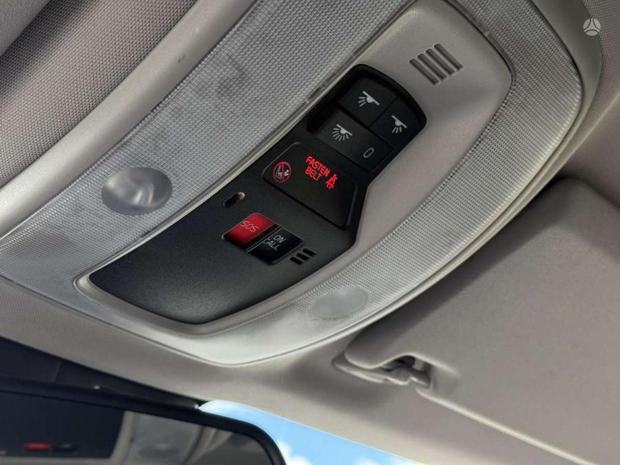 Melns Volvo XC60 2014 Šauļi, ar dzinēja tilpumu 2.40 L un nobraukumu 327 tūkst. km par 9650 €, foto 19 vietnē AUTOMOTO.COM.LV