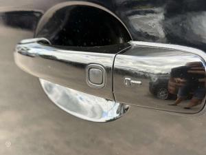 Melns Volvo XC60 2014 Šauļi, ar dzinēja tilpumu 2.40 L un nobraukumu 327 tūkst. km par 9650 €, foto 21 vietnē AUTOMOTO.COM.LV