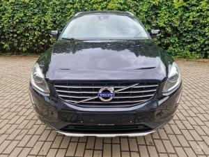 Melns Volvo XC60 2014 Viļņa, ar dzinēja tilpumu 1.98 L un nobraukumu 260 tūkst. km par 11650 €, foto 3 vietnē AUTOMOTO.COM.LV