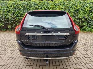 Melns Volvo XC60 2014 Viļņa, ar dzinēja tilpumu 1.98 L un nobraukumu 260 tūkst. km par 11650 €, foto 7 vietnē AUTOMOTO.COM.LV