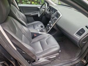 Melns Volvo XC60 2014 Viļņa, ar dzinēja tilpumu 1.98 L un nobraukumu 260 tūkst. km par 11650 €, foto 17 vietnē AUTOMOTO.COM.LV