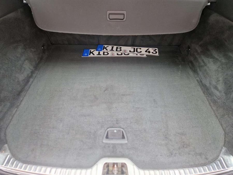 Melns Volvo XC60 2014 Viļņa, ar dzinēja tilpumu 1.98 L un nobraukumu 260 tūkst. km par 11650 €, foto 19 vietnē AUTOMOTO.COM.LV