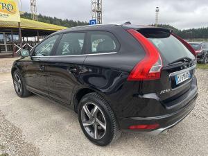 Melns Volvo XC60 2014 Viļņa, ar dzinēja tilpumu 2.40 L un nobraukumu 208 tūkst. km par 14350 €, foto 3 vietnē AUTOMOTO.COM.LV