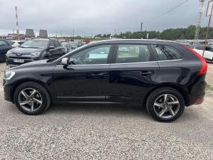 Melns Volvo XC60 2014 Viļņa, ar dzinēja tilpumu 2.40 L un nobraukumu 208 tūkst. km par 14350 €, foto 6 vietnē AUTOMOTO.COM.LV