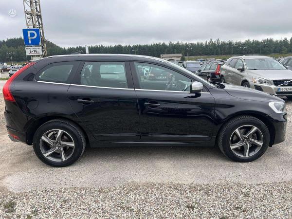 Melns Volvo XC60 2014 Viļņa, ar dzinēja tilpumu 2.40 L un nobraukumu 208 tūkst. km par 14350 €, foto 7 vietnē AUTOMOTO.COM.LV