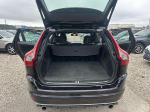 Melns Volvo XC60 2014 Viļņa, ar dzinēja tilpumu 2.40 L un nobraukumu 208 tūkst. km par 14350 €, foto 19 vietnē AUTOMOTO.COM.LV