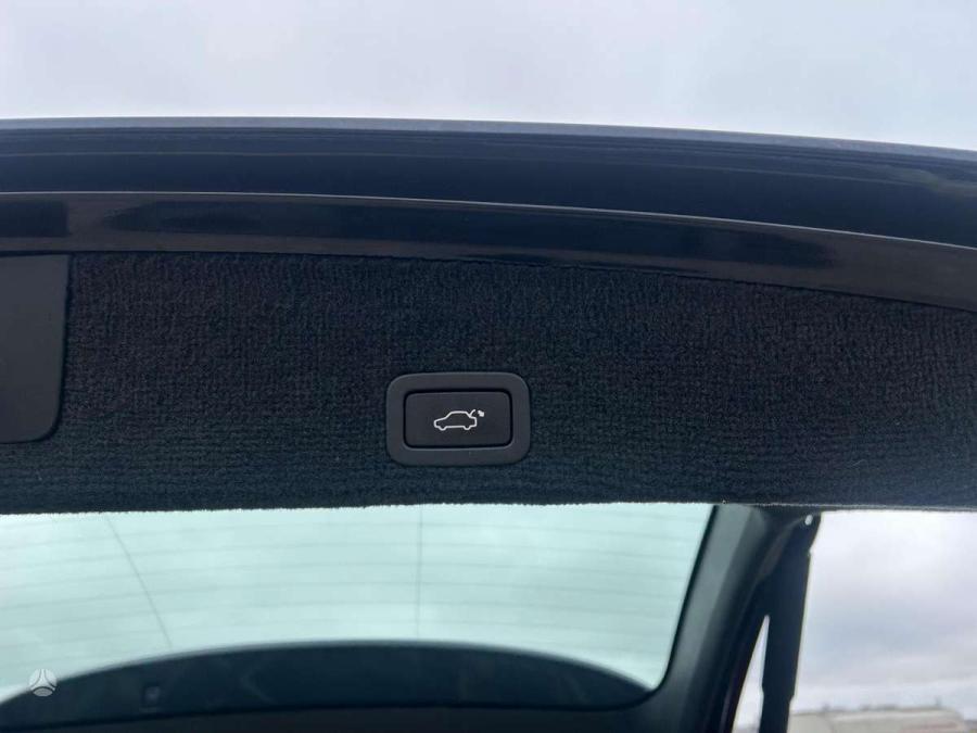 Melns Volvo XC60 2014 Viļņa, ar dzinēja tilpumu 2.40 L un nobraukumu 208 tūkst. km par 14350 €, foto 28 vietnē AUTOMOTO.COM.LV