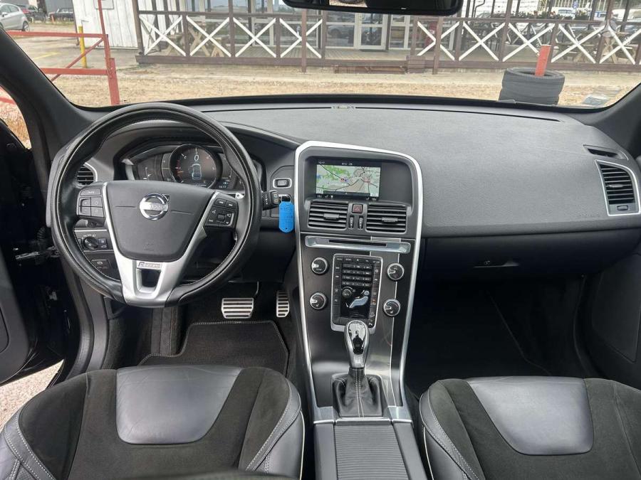 Melns Volvo XC60 2014 Viļņa, ar dzinēja tilpumu 2.40 L un nobraukumu 208 tūkst. km par 14350 €, foto 35 vietnē AUTOMOTO.COM.LV