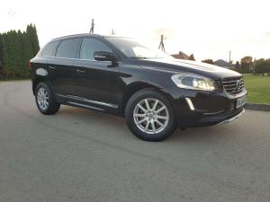 Black Volvo XC60 2014 in Pakruojis, with an engine capacity of 2.40 L and mileage of 271 thousand km for 13799 €, photo 5 on AUTOMOTO.COM.LV